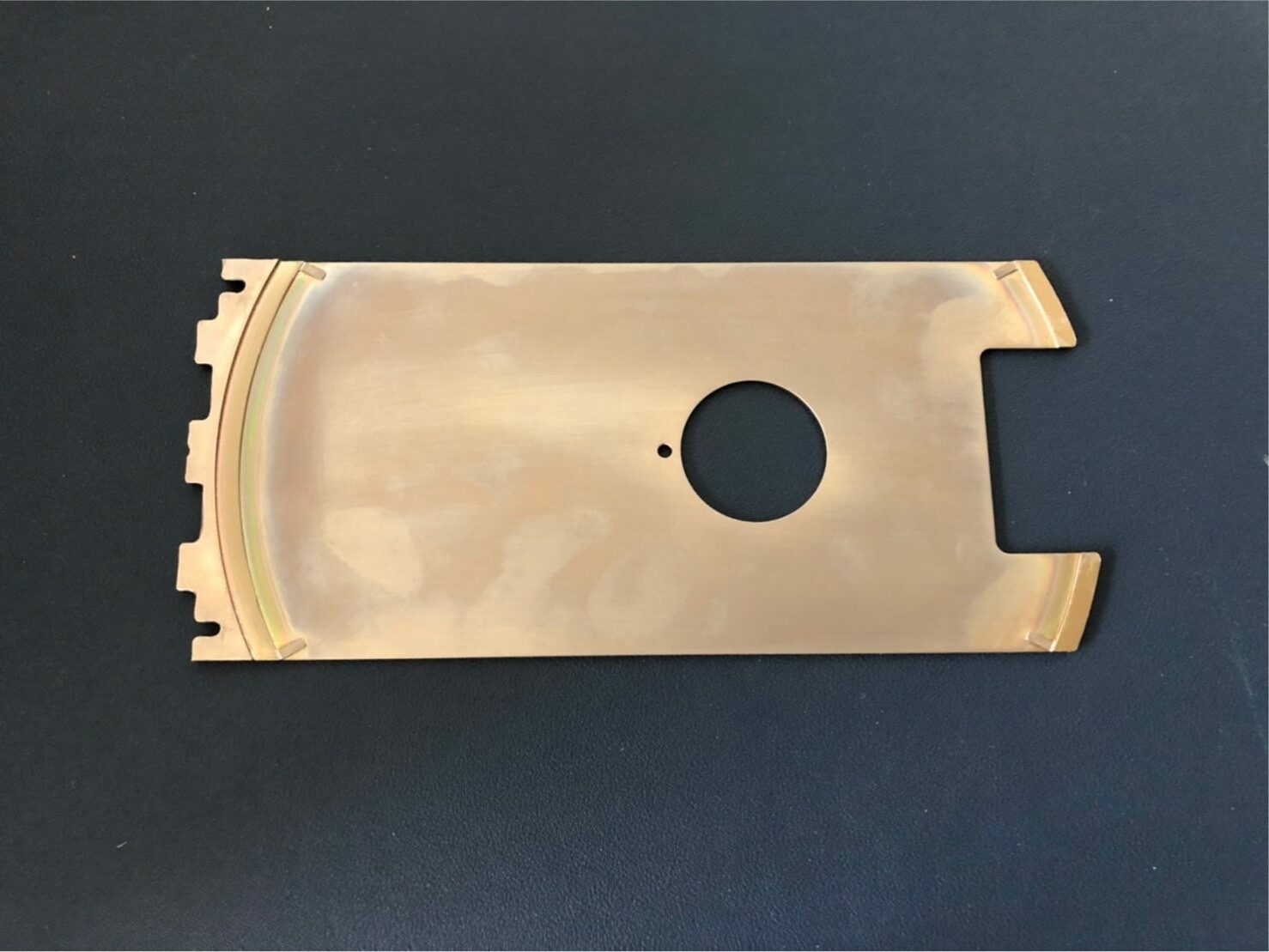 BLADE PADDED 8INCH BUFFER FROG LEG ROBOT - 鴻蘭科技有限公司