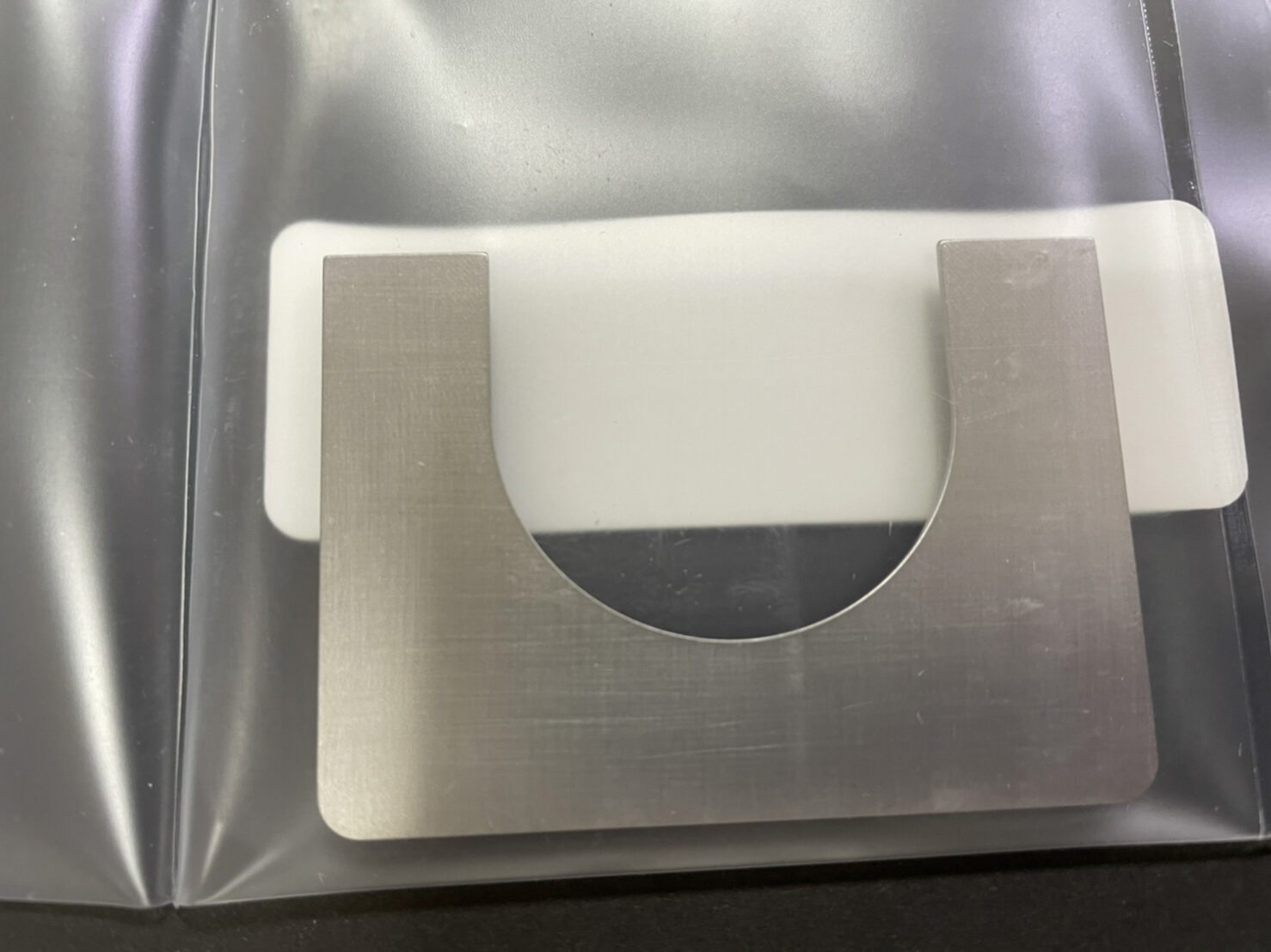 TOOL ROBOT CLAMP ASSY B AMAT - 鴻蘭科技有限公司