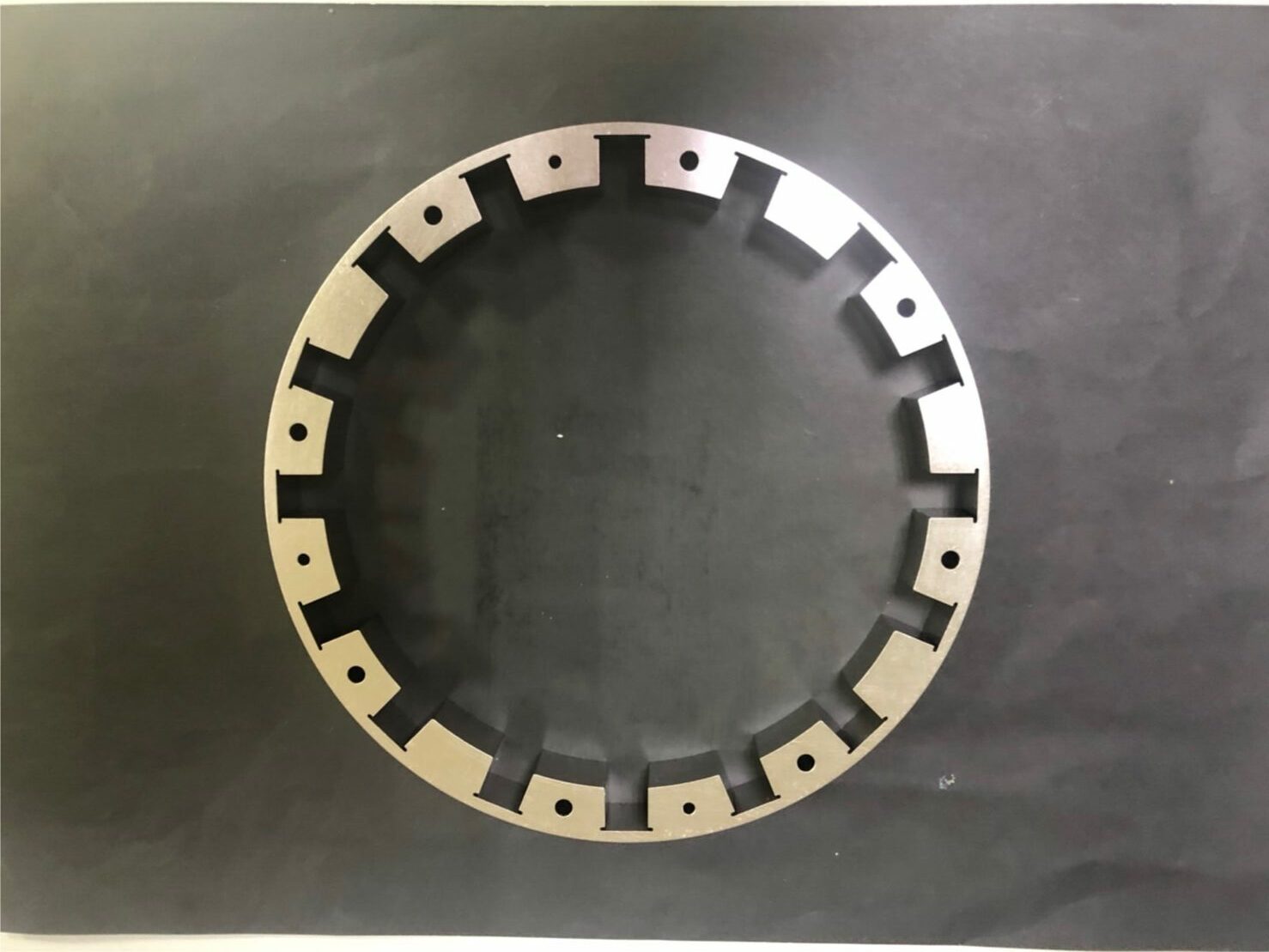 VACUUM MAGNET RETAINER - 鴻蘭科技有限公司